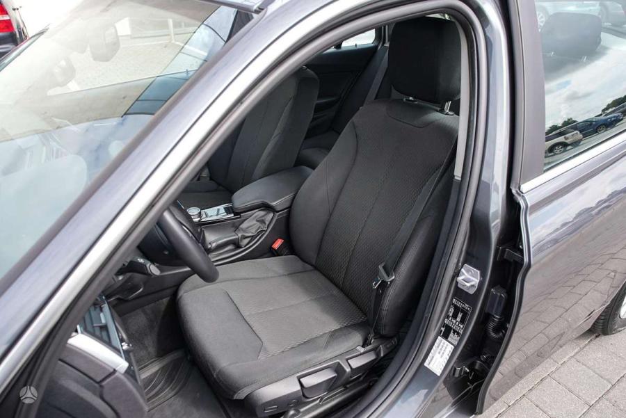 Grey BMW 320 2019 in Marijampole, with an engine capacity of 2.00 L and mileage of 286 thousand km for 11750 €, photo 28 on AUTOMOTO.COM.LV