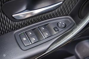 Grey BMW 320 2019 in Marijampole, with an engine capacity of 2.00 L and mileage of 286 thousand km for 11750 €, photo 30 on AUTOMOTO.COM.LV
