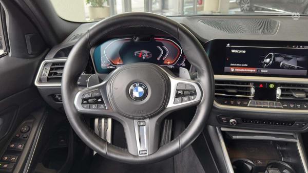 Grey BMW 320 2019 in Marijampole, with an engine capacity of 2.00 L and mileage of 213 thousand km for 20999 €, photo 11 on AUTOMOTO.COM.LV