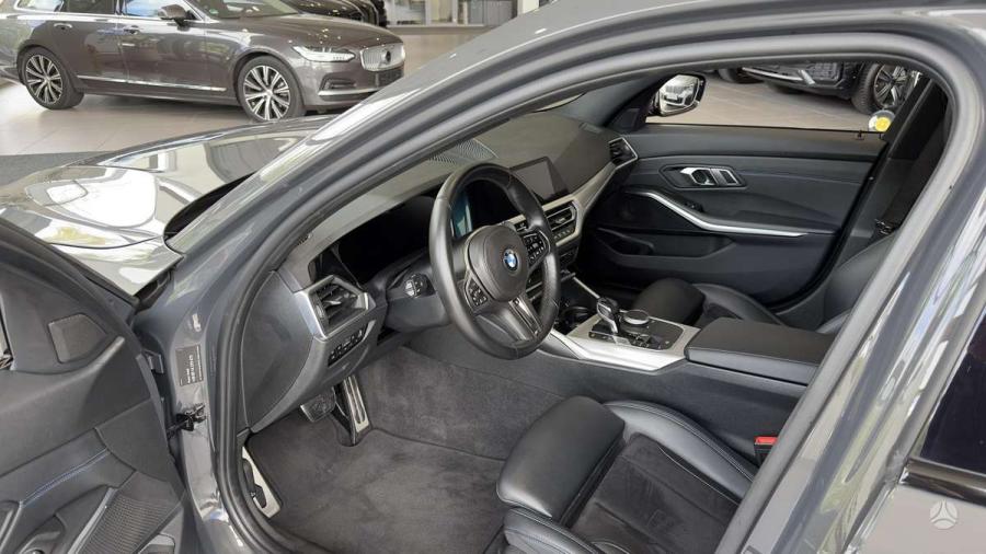Pelēks BMW 320 2019 Marijampole, ar dzinēja tilpumu 2.00 L un nobraukumu 213 tūkst. km par 20999 €, foto 13 vietnē AUTOMOTO.COM.LV