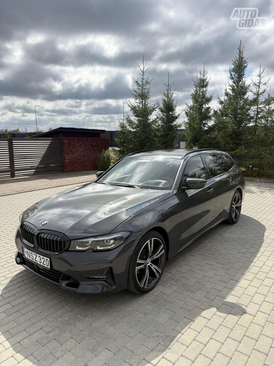 Grey BMW 320 2020 in Taurage, with an engine capacity of 2.00 L and mileage of 62 thousand km for 22500 €, photo 1 on AUTOMOTO.COM.LV