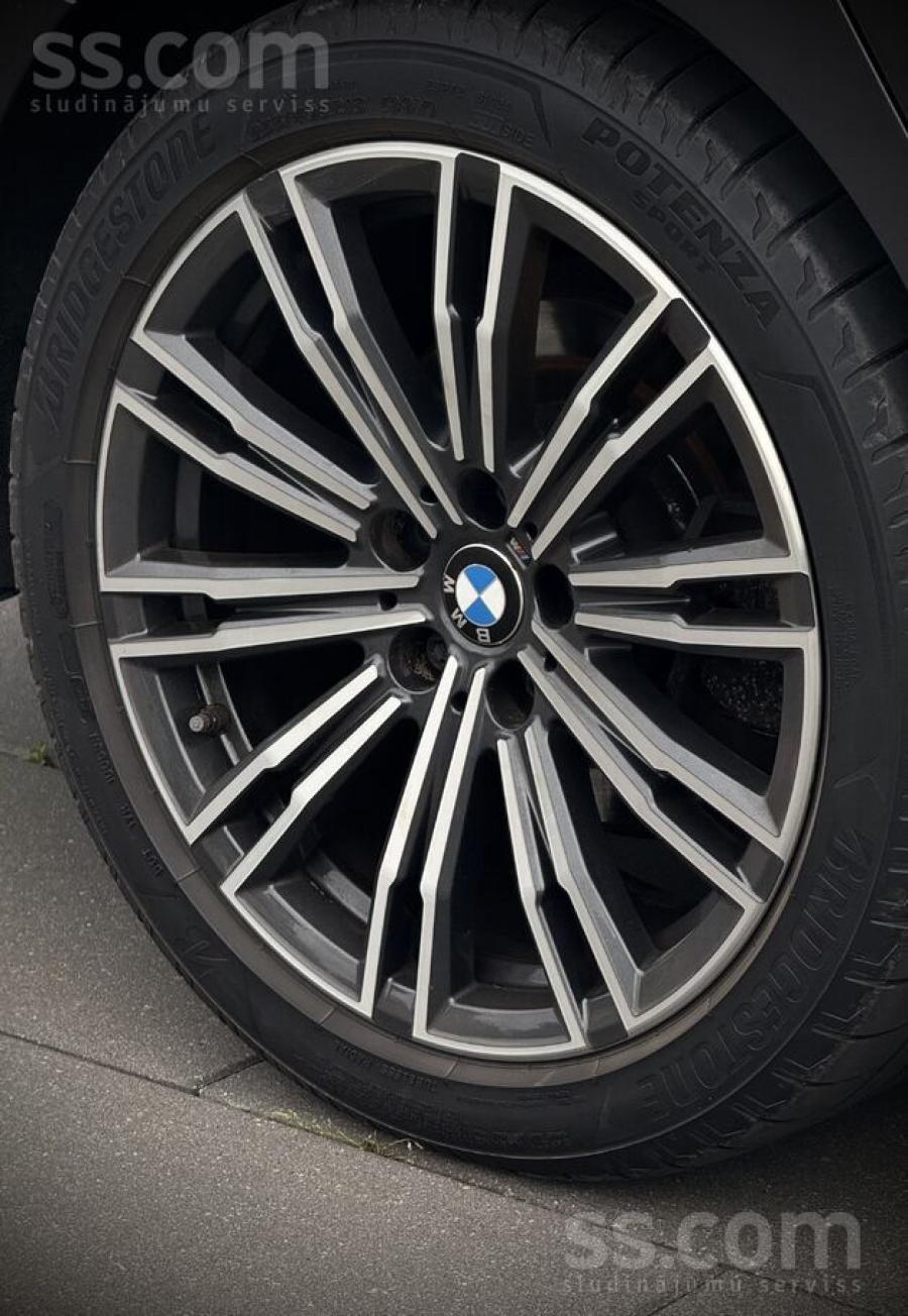 Pelēks BMW 320 2020 Rīga, ar dzinēja tilpumu 2.00 L un nobraukumu 238 tūkst. km par 19800 €, foto 14 vietnē AUTOMOTO.COM.LV