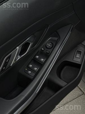 Pelēks BMW 320 2020 Rīga, ar dzinēja tilpumu 2.00 L un nobraukumu 238 tūkst. km par 19800 €, foto 28 vietnē AUTOMOTO.COM.LV