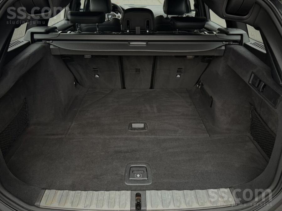 Pelēks BMW 320 2020 Rīga, ar dzinēja tilpumu 2.00 L un nobraukumu 238 tūkst. km par 19800 €, foto 35 vietnē AUTOMOTO.COM.LV