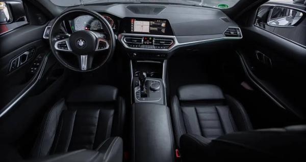 Grey BMW 320 2020 in Jelgava, with an engine capacity of 2.00 L and mileage of 203 thousand km for 20900 €, photo 9 on AUTOMOTO.COM.LV