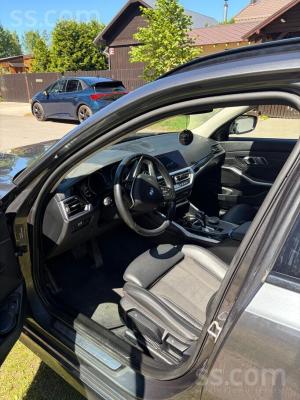 Pelēks BMW 320 2020 Rīga, ar dzinēja tilpumu 2.00 L un nobraukumu 230 tūkst. km par 15000 €, foto 9 vietnē AUTOMOTO.COM.LV