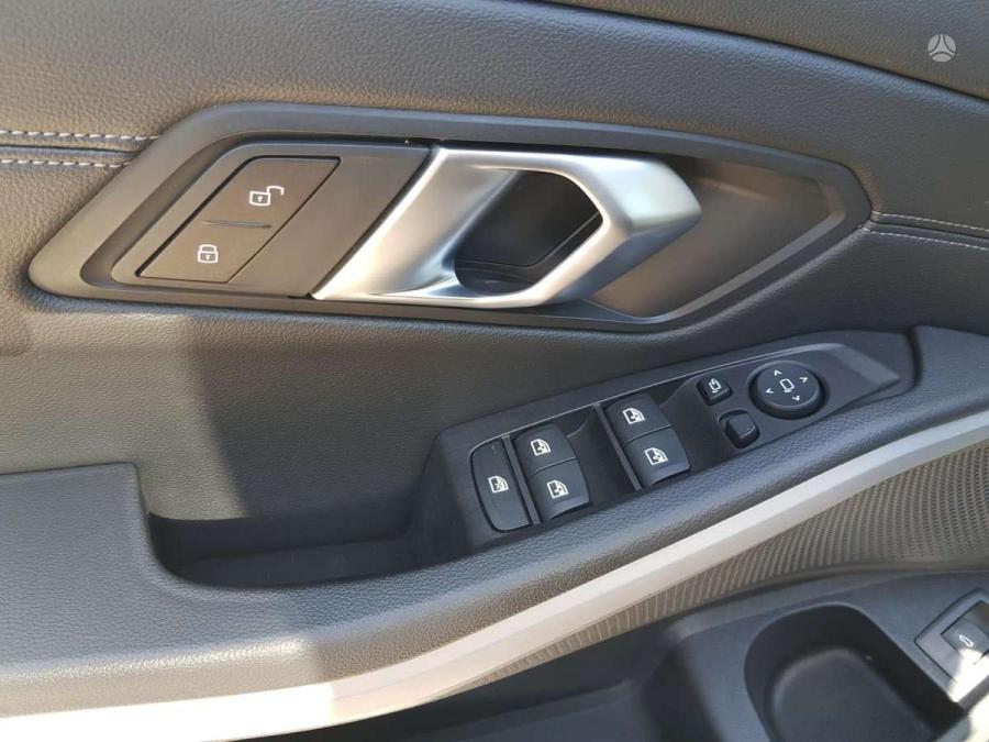 Pelēks BMW 320 2020 Šauļi, ar dzinēja tilpumu 2.00 L un nobraukumu 271 tūkst. km par 16700 €, foto 14 vietnē AUTOMOTO.COM.LV
