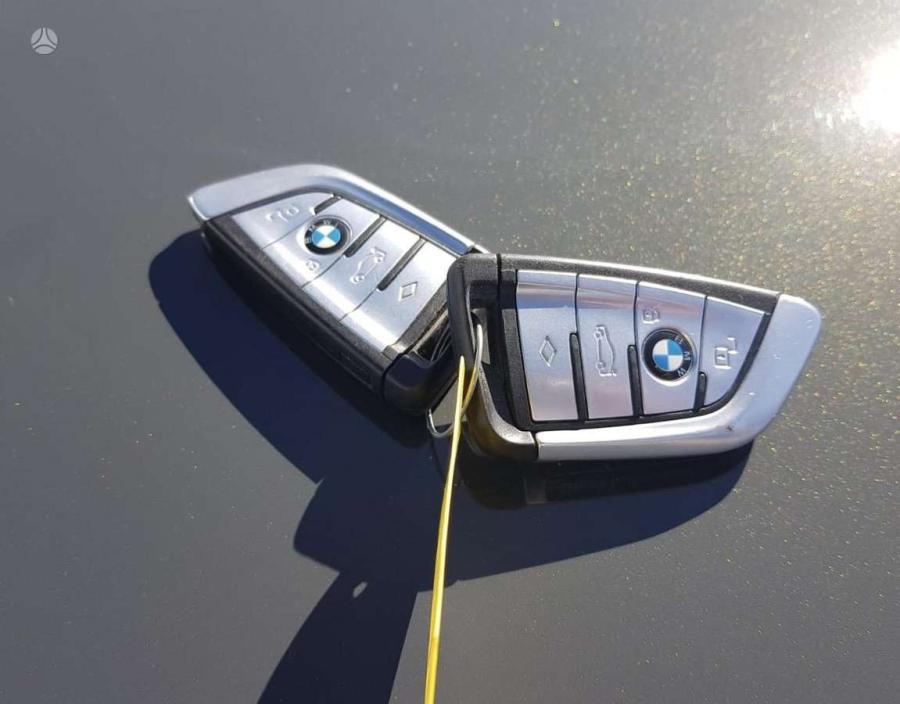 Pelēks BMW 320 2020 Šauļi, ar dzinēja tilpumu 2.00 L un nobraukumu 271 tūkst. km par 16700 €, foto 23 vietnē AUTOMOTO.COM.LV