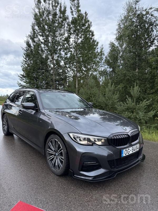 Grey BMW 320 2020 in Madona, with an engine capacity of 2.00 L and mileage of 262 thousand km for 20399 €, photo 2 on AUTOMOTO.COM.LV