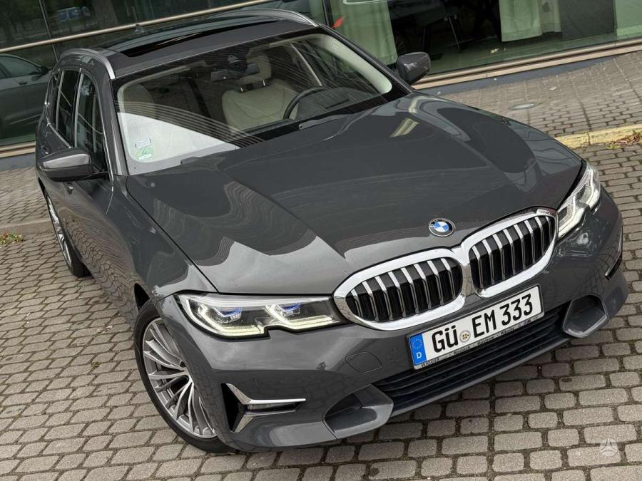 Grey BMW 320 2020 in Klaipeda, with an engine capacity of 0.00 L and mileage of 164 thousand km for 21700 €, photo 8 on AUTOMOTO.COM.LV