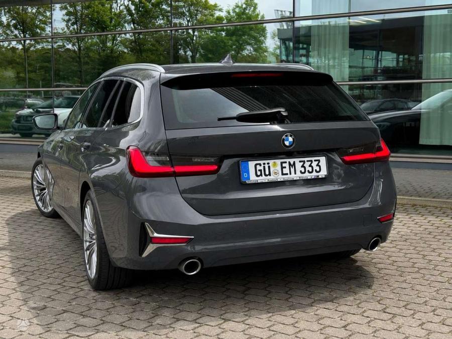 Grey BMW 320 2020 in Klaipeda, with an engine capacity of 0.00 L and mileage of 164 thousand km for 21700 €, photo 29 on AUTOMOTO.COM.LV