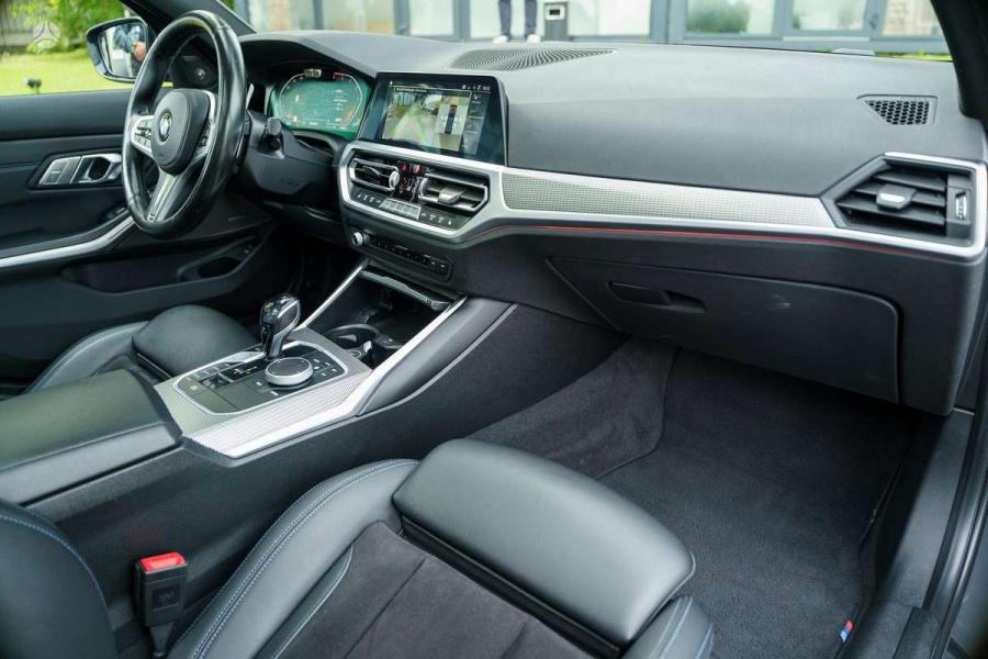 Grey BMW 320 2020 in Vilnius, with an engine capacity of 2.00 L and mileage of 129 thousand km for 23900 €, photo 22 on AUTOMOTO.COM.LV