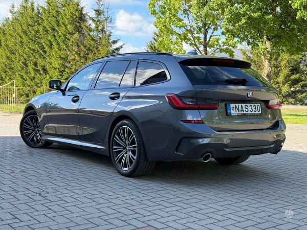 Grey BMW 320 2020 in Silale, with an engine capacity of 2.00 L and mileage of 98 thousand km for 27500 €, photo 4 on AUTOMOTO.COM.LV