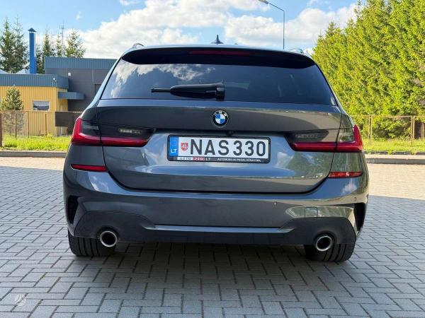 Grey BMW 320 2020 in Silale, with an engine capacity of 2.00 L and mileage of 98 thousand km for 27500 €, photo 7 on AUTOMOTO.COM.LV