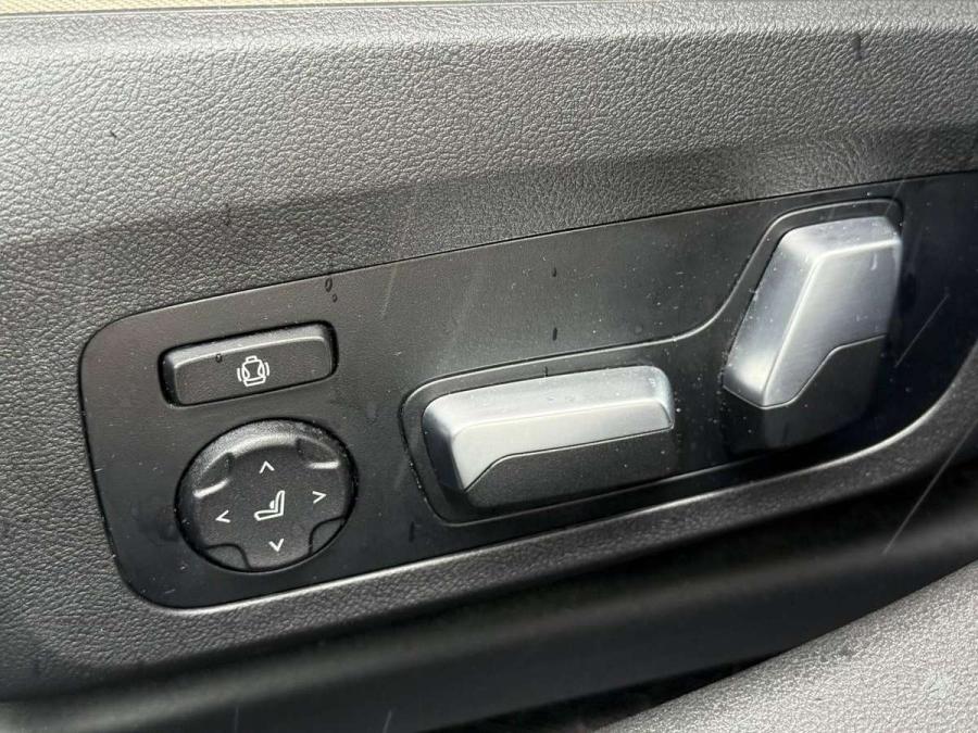 Pelēks BMW 320 2020 Klaipėda, ar dzinēja tilpumu 0.00 L un nobraukumu 164 tūkst. km par 21400 €, foto 33 vietnē AUTOMOTO.COM.LV