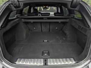 Pelēks BMW 320 2020 Tukums, ar dzinēja tilpumu 2.00 L un nobraukumu 206 tūkst. km par 21990 €, foto 32 vietnē AUTOMOTO.COM.LV