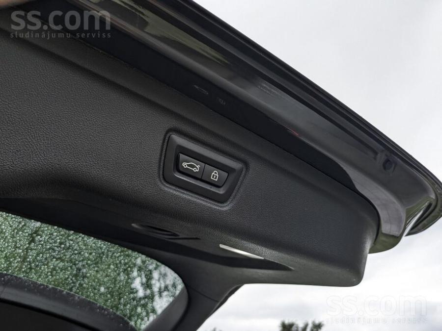 Pelēks BMW 320 2020 Tukums, ar dzinēja tilpumu 2.00 L un nobraukumu 206 tūkst. km par 21990 €, foto 33 vietnē AUTOMOTO.COM.LV