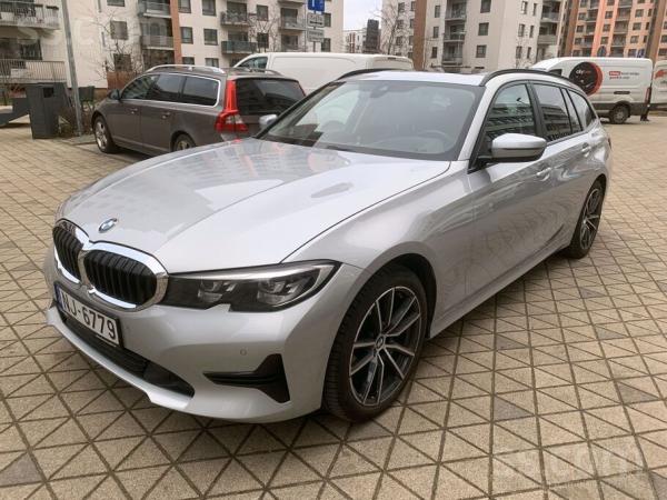 BMW 320 2020 Rīga vietnē Pelēks BMW 320 2020 Rīga, ar dzinēja tilpumu 2.00 L un nobraukumu 59 tūkst. km par 28900 €, foto 1 vietnē AUTOMOTO.COM.LV