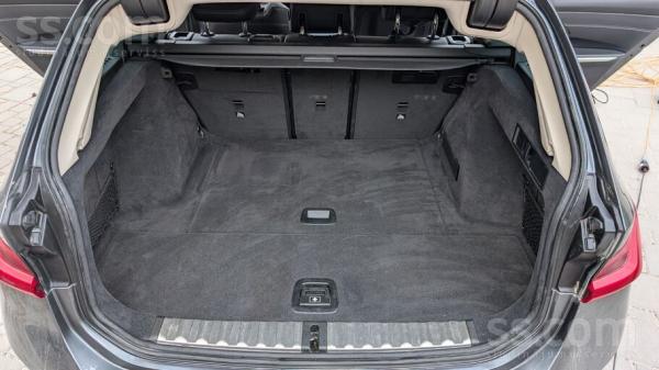 Grey BMW 320 2020 in Riga, with an engine capacity of 2.00 L and mileage of 188 thousand km for 17900 €, photo 6 on AUTOMOTO.COM.LV