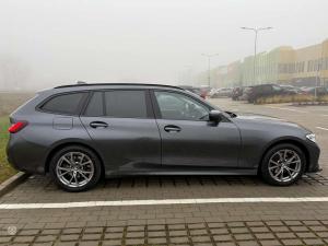 Grey BMW 320 2021 in Vilnius, with an engine capacity of 2.00 L and mileage of 213 thousand km for 18999 €, photo 8 on AUTOMOTO.COM.LV