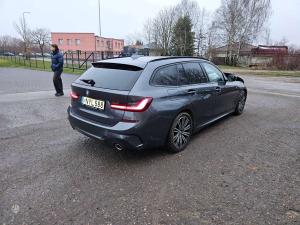 Grey BMW 320 2021 in Telschi, with an engine capacity of 2.00 L and mileage of 207 thousand km for 14500 €, photo 3 on AUTOMOTO.COM.LV