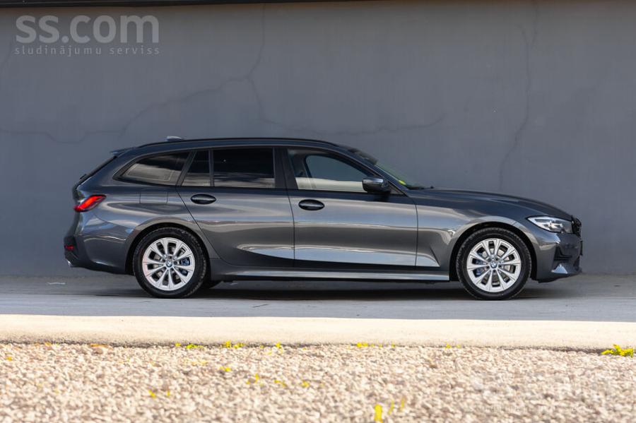 Grey BMW 320 2021 in Jelgava, with an engine capacity of 2.00 L and mileage of 177 thousand km for 17000 €, photo 5 on AUTOMOTO.COM.LV