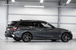 Grey BMW 320 2021 in Tukums, with an engine capacity of 2.00 L and mileage of 0 thousand km for 24990 €, photo 4 on AUTOMOTO.COM.LV