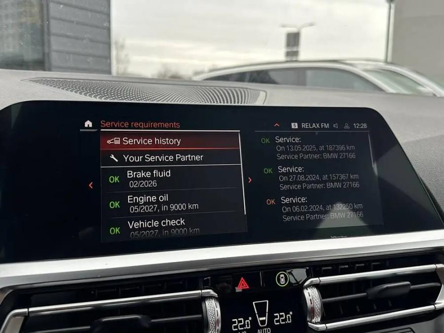 Pelēks BMW 320 2021 Jelgava, ar dzinēja tilpumu 2.00 L un nobraukumu 198 tūkst. km par 17400 €, foto 20 vietnē AUTOMOTO.COM.LV