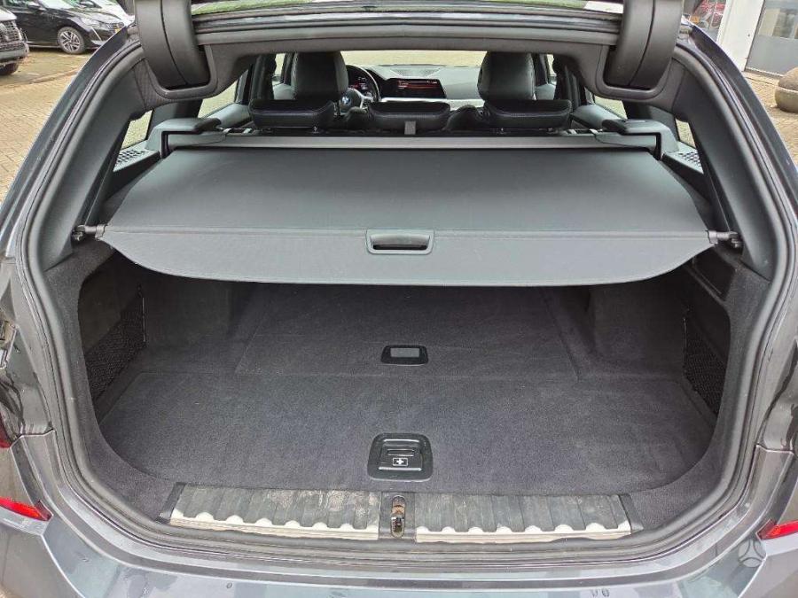 Pelēks BMW 320 2021 Viļņa, ar dzinēja tilpumu 2.00 L un nobraukumu 225 tūkst. km par 17500 €, foto 6 vietnē AUTOMOTO.COM.LV