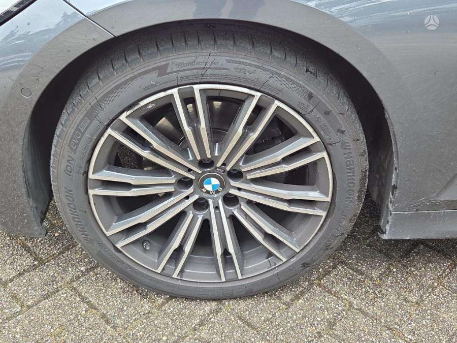 Pelēks BMW 320 2021 Viļņa, ar dzinēja tilpumu 2.00 L un nobraukumu 225 tūkst. km par 17500 €, foto 17 vietnē AUTOMOTO.COM.LV