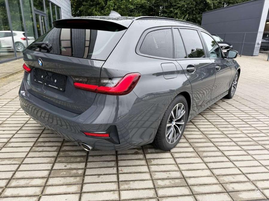 Pelēks BMW 320 2021 Kauņa, ar dzinēja tilpumu 2.00 L un nobraukumu 240 tūkst. km par 18500 €, foto 4 vietnē AUTOMOTO.COM.LV