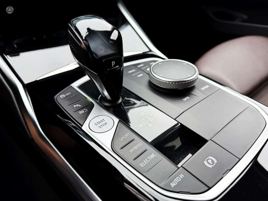 Pelēks BMW 320 2021 Kauņa, ar dzinēja tilpumu 2.00 L un nobraukumu 240 tūkst. km par 18500 €, foto 12 vietnē AUTOMOTO.COM.LV