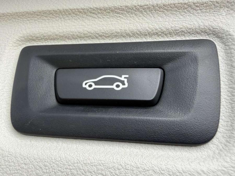 Pelēks BMW 320 2021 Kauņa, ar dzinēja tilpumu 2.00 L un nobraukumu 240 tūkst. km par 18500 €, foto 18 vietnē AUTOMOTO.COM.LV