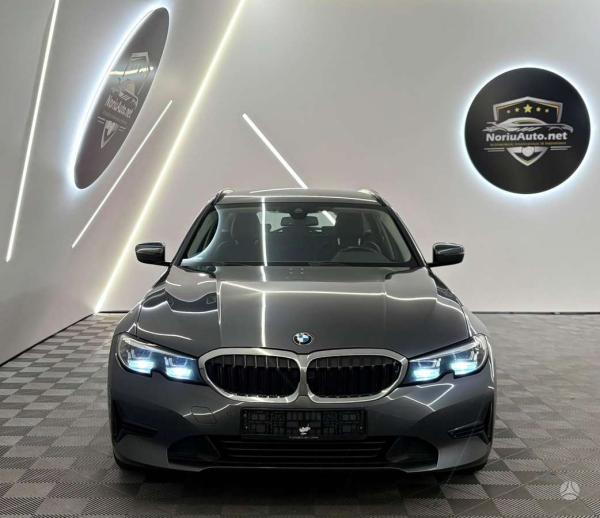 Grey BMW 320 2021 in Marijampole, with an engine capacity of 2.00 L and mileage of 282 thousand km for 14950 €, photo 4 on AUTOMOTO.COM.LV