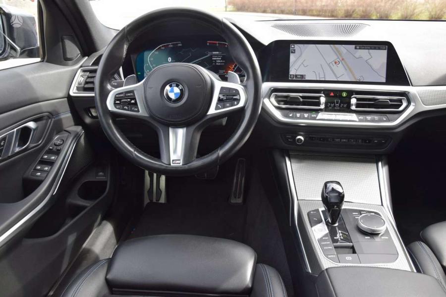 Grey BMW 320 2021 in Vilnius, with an engine capacity of 2.00 L and mileage of 306 thousand km for 17499 €, photo 23 on AUTOMOTO.COM.LV