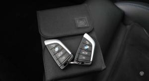 Grey BMW 320 2021 in Vilnius, with an engine capacity of 2.00 L and mileage of 306 thousand km for 17499 €, photo 33 on AUTOMOTO.COM.LV