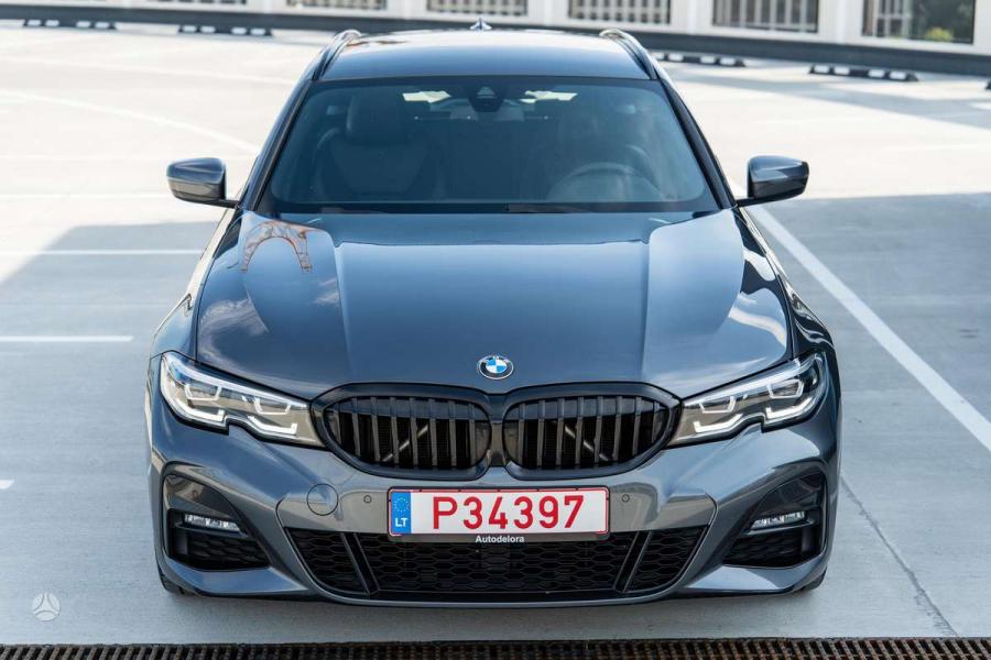 Pelēks BMW 320 2021 Viļņa, ar dzinēja tilpumu 2.00 L un nobraukumu 225 tūkst. km par 18000 €, foto 1 vietnē AUTOMOTO.COM.LV