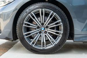 Pelēks BMW 320 2021 Viļņa, ar dzinēja tilpumu 2.00 L un nobraukumu 225 tūkst. km par 18000 €, foto 5 vietnē AUTOMOTO.COM.LV