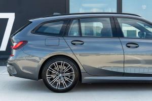 Pelēks BMW 320 2021 Viļņa, ar dzinēja tilpumu 2.00 L un nobraukumu 225 tūkst. km par 18000 €, foto 13 vietnē AUTOMOTO.COM.LV