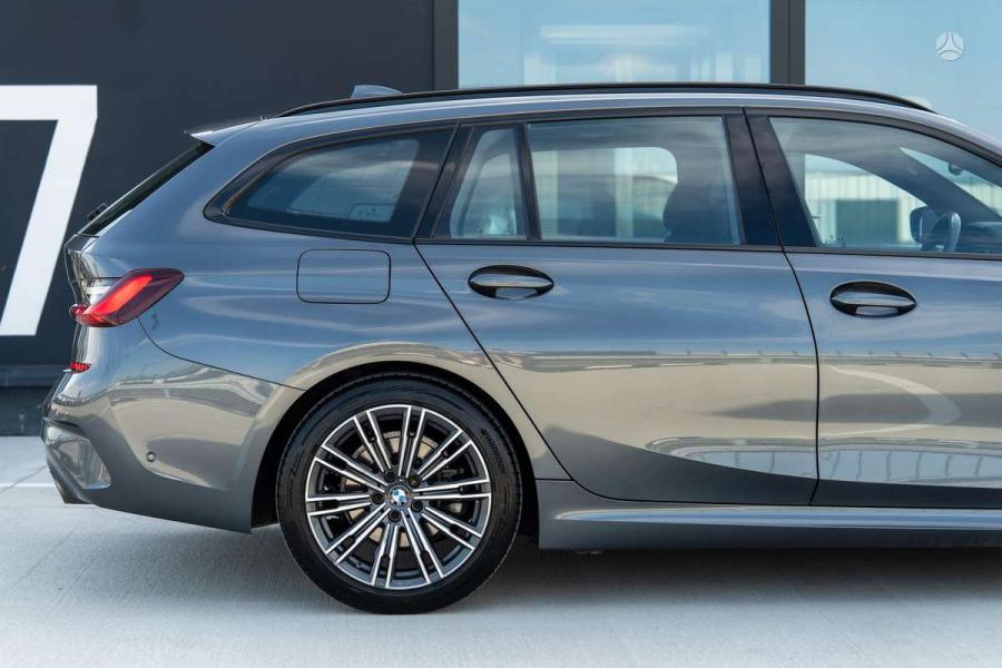 Pelēks BMW 320 2021 Viļņa, ar dzinēja tilpumu 2.00 L un nobraukumu 225 tūkst. km par 18000 €, foto 13 vietnē AUTOMOTO.COM.LV
