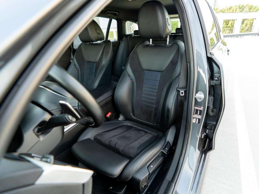 Pelēks BMW 320 2021 Viļņa, ar dzinēja tilpumu 2.00 L un nobraukumu 225 tūkst. km par 18000 €, foto 25 vietnē AUTOMOTO.COM.LV