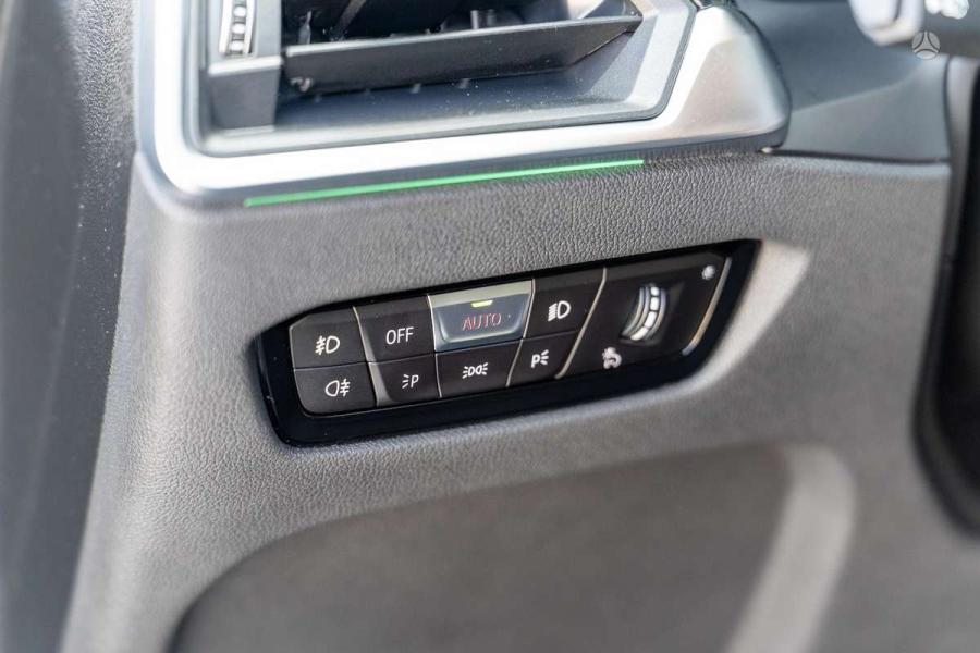 Pelēks BMW 320 2021 Viļņa, ar dzinēja tilpumu 2.00 L un nobraukumu 225 tūkst. km par 18000 €, foto 27 vietnē AUTOMOTO.COM.LV