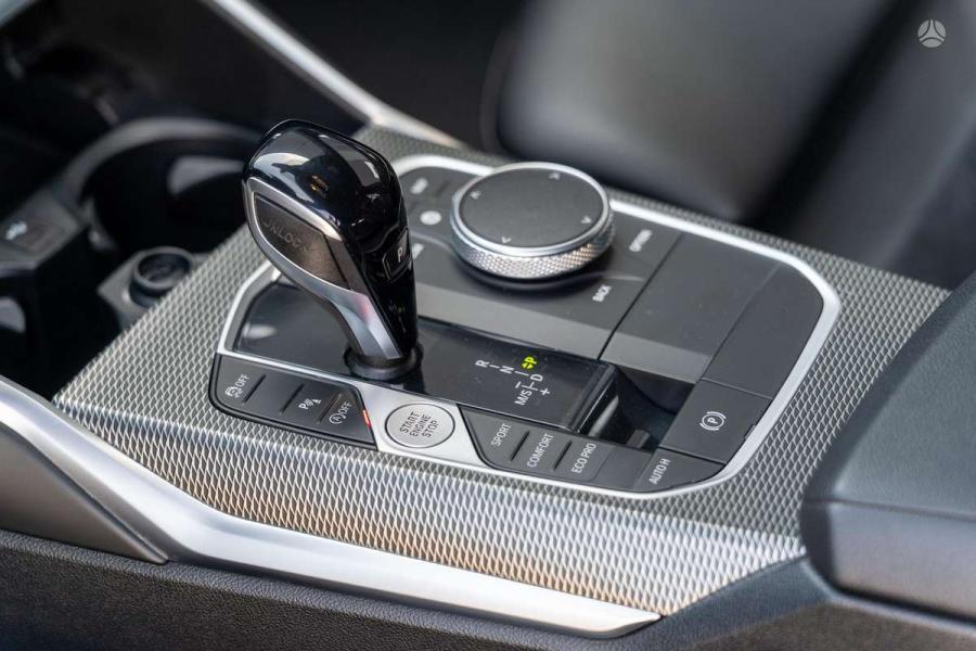 Pelēks BMW 320 2021 Viļņa, ar dzinēja tilpumu 2.00 L un nobraukumu 225 tūkst. km par 18000 €, foto 28 vietnē AUTOMOTO.COM.LV