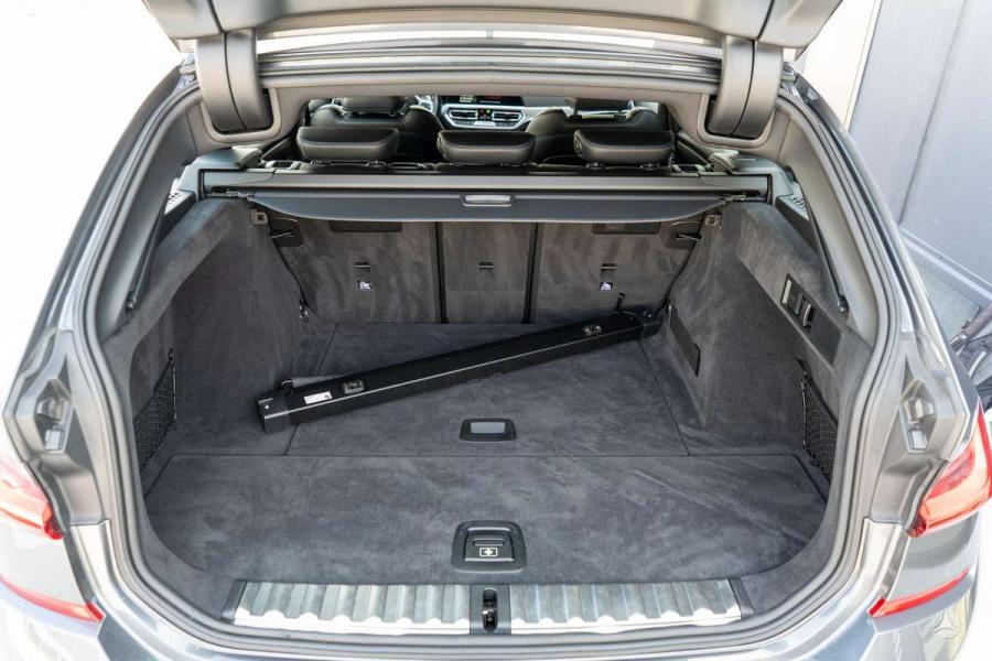 Pelēks BMW 320 2021 Viļņa, ar dzinēja tilpumu 2.00 L un nobraukumu 225 tūkst. km par 18000 €, foto 31 vietnē AUTOMOTO.COM.LV