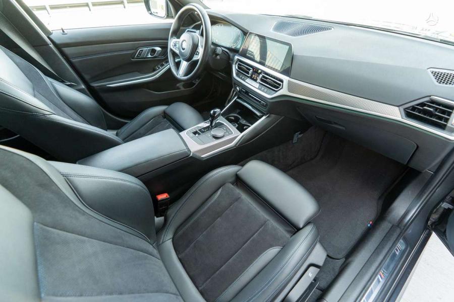 Pelēks BMW 320 2021 Viļņa, ar dzinēja tilpumu 2.00 L un nobraukumu 225 tūkst. km par 18000 €, foto 36 vietnē AUTOMOTO.COM.LV