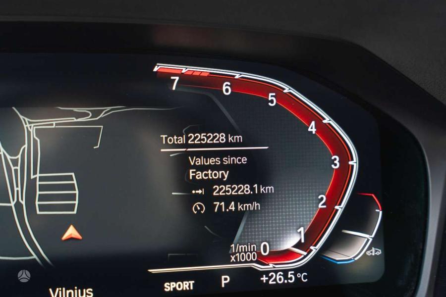 Pelēks BMW 320 2021 Viļņa, ar dzinēja tilpumu 2.00 L un nobraukumu 225 tūkst. km par 18000 €, foto 43 vietnē AUTOMOTO.COM.LV