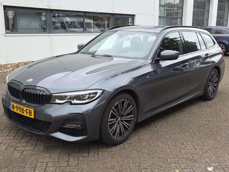 Pelēks BMW 320 2021 Viļņa, ar dzinēja tilpumu 2.00 L un nobraukumu 225 tūkst. km par 18000 €, foto 55 vietnē AUTOMOTO.COM.LV