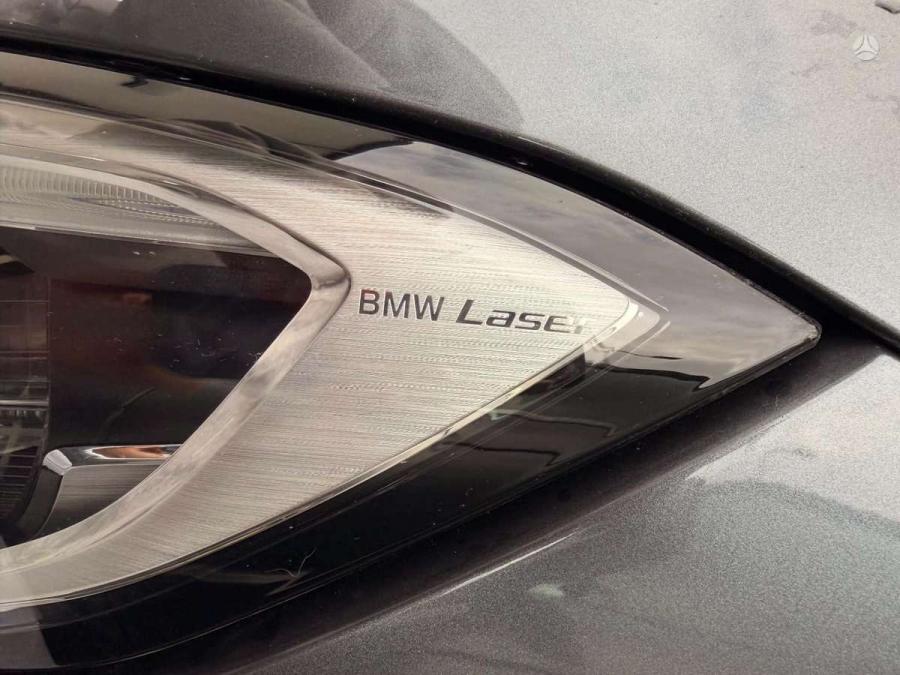 Grey BMW 320 2021 in Kaunas, with an engine capacity of 2.00 L and mileage of 199 thousand km for 22922 €, photo 6 on AUTOMOTO.COM.LV