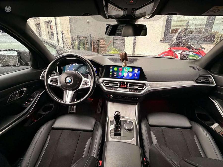 Grey BMW 320 2021 in Kaunas, with an engine capacity of 2.00 L and mileage of 199 thousand km for 22922 €, photo 17 on AUTOMOTO.COM.LV