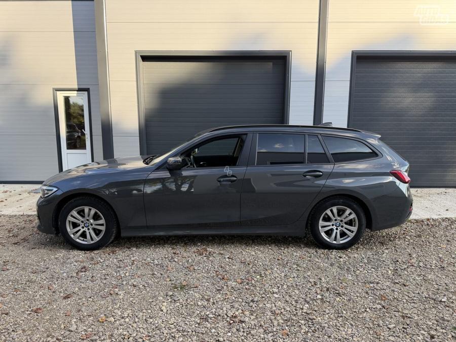 Grey BMW 320 2021 in Vilnius, with an engine capacity of 2.00 L and mileage of 184 thousand km for 15800 €, photo 7 on AUTOMOTO.COM.LV